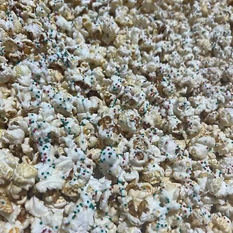 White Chocolate Popcorn - Sweet Buckets